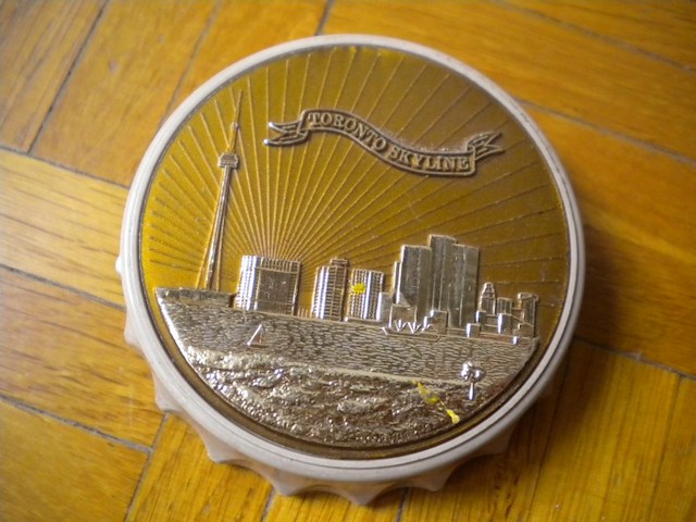 TORONTO SKYLINE, magnet i otvarac za flase (3)
