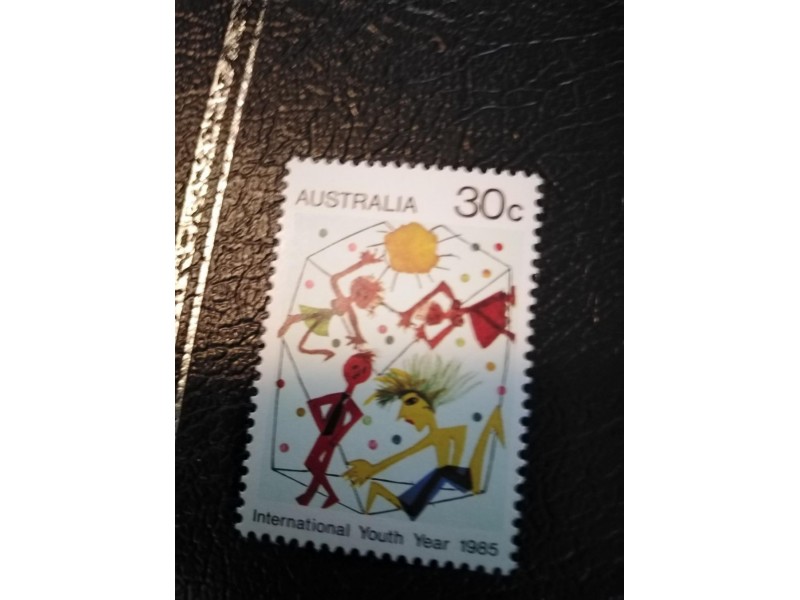 AUSTRALIJA Cista