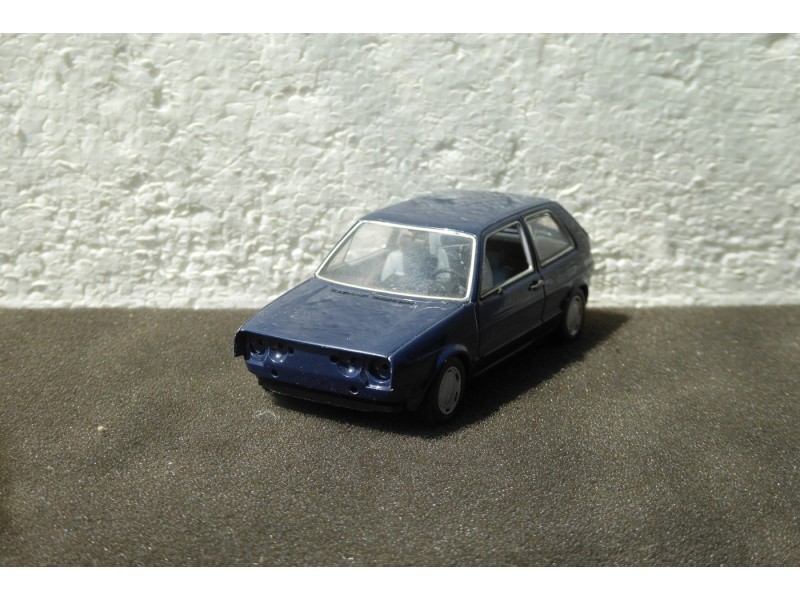 VW Golf 2 1:43 Minichamps