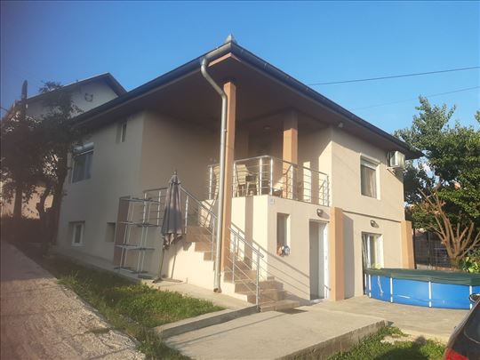 Prodaje se legalizovana kuca u Belosevcu