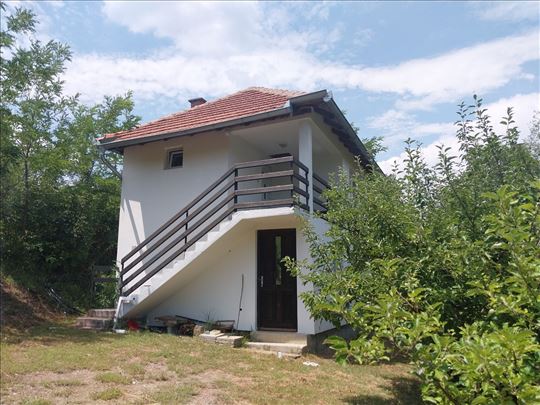 Grosnica-kuca u prirodi
