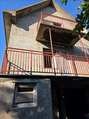 Kuća u Vraniću