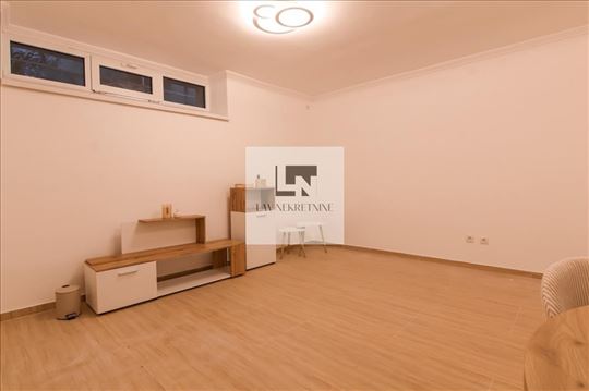Izdavanje Stana U Centru Grada- Gornji Dorcol