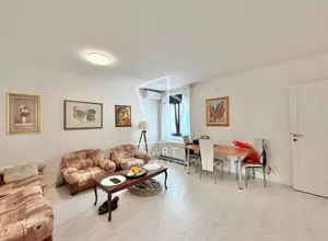 Prodaja Stan - Beograd, Savski Venac: Klinički centar - Kneza Milosa
