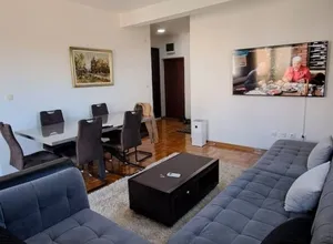 Izdavanje Stan - Beograd