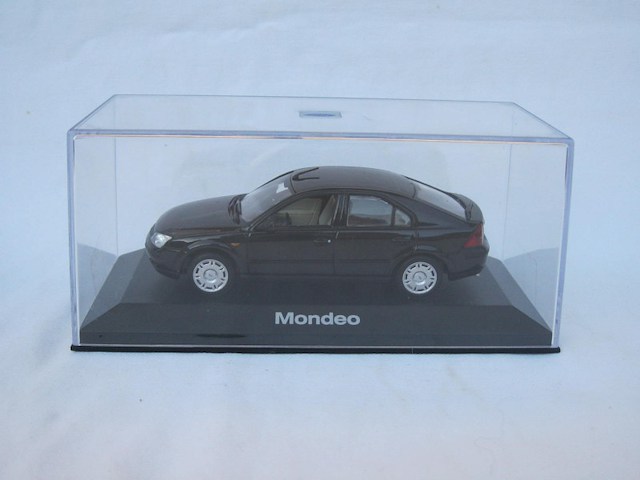 1:43 minichamps ford mondeo