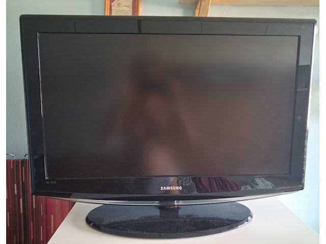Samsung LE32R81B TV, ispravan, radi savršeno!