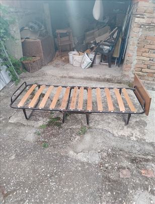 Krevet sa dušekom