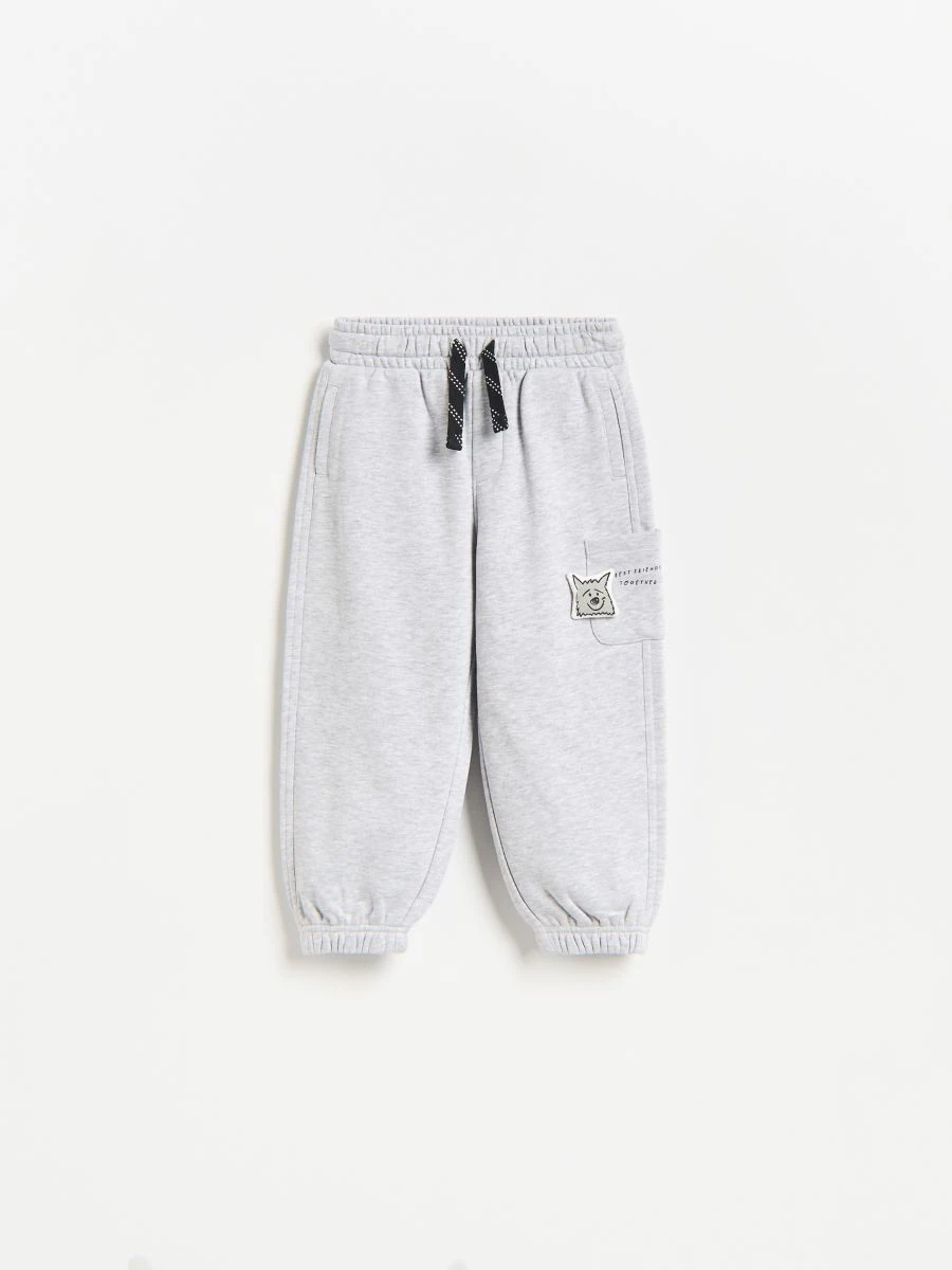 Pamučne pantalone sa aplikacijama