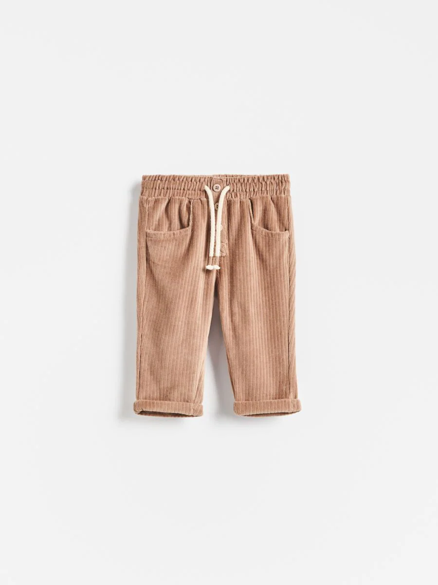 Pantalone sa pamukom