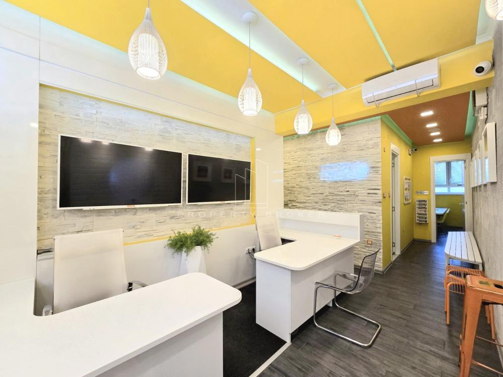 Tašmajdan, 12 kanclearija, lux, odmah useljiv. ID#4763
1.900 €