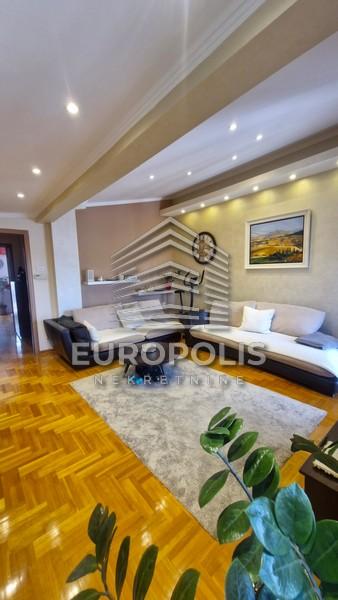Lux namešten stan u Mirijevu ID#9804
199.000 €