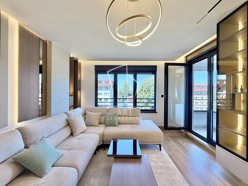Luks Premium 3.5 stan ,2 garažna mesta ID#15791
595.000 €