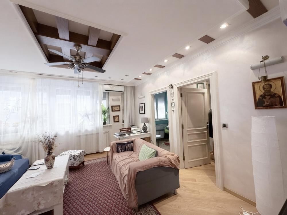 Kosančićev venac, dva parking mesta. ID#2820
600.000 €