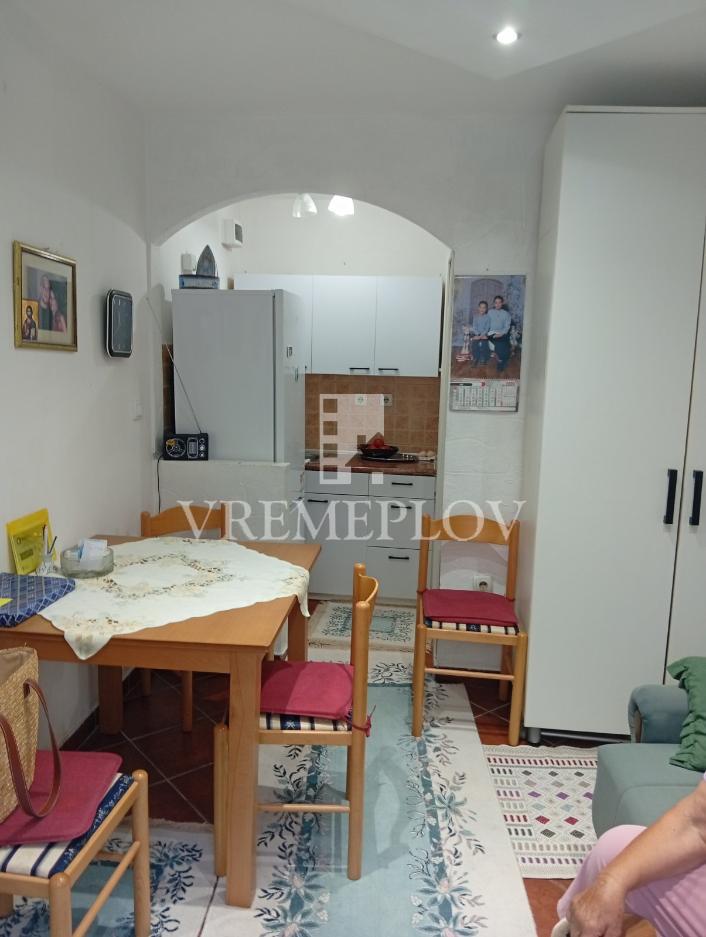 Adaptirana garaža Borča ID#2502
45.000 €