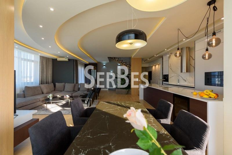 Lux namešten penthaus 230m2 sa bazenom Bul.Evrope ID#1854
627.000 €