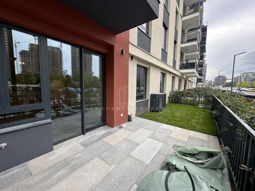 BW Quartet 1, useljiv odmah, plus bašta 21m2 ID#4777
435.000 €