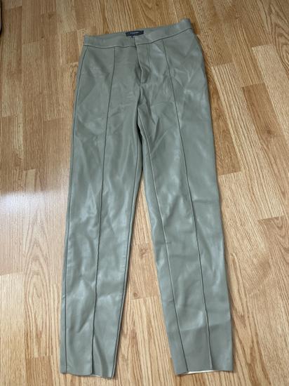 Kozne Primark pantalone/helanke