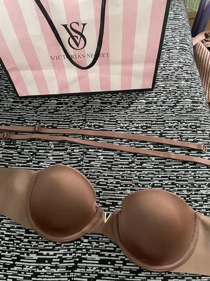 Nov Victoria Secret brus