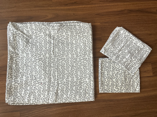 Ikea navlaka i 2 jastucnice 240x225 i 50x60