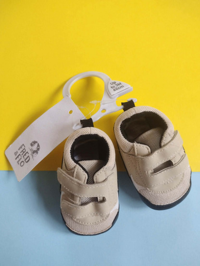 Nove F&F patikice 0-3m