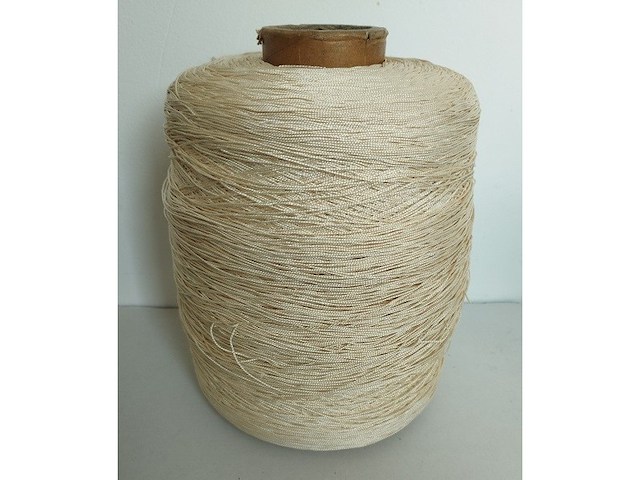 KONAC ZA HEKLANJE - 2,64 kg.