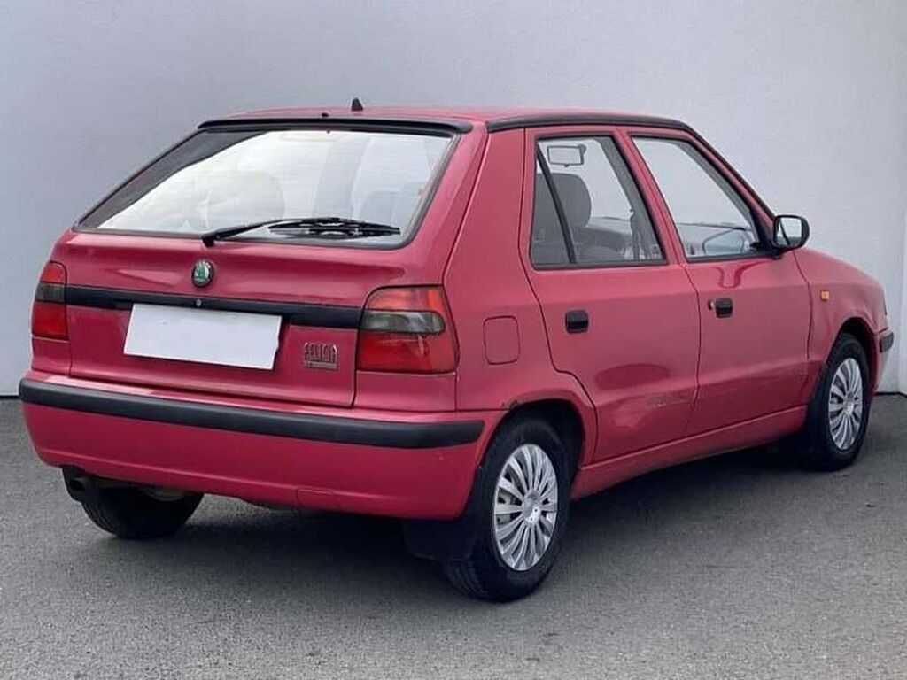 ŠKODA FELICIA 1.6MPI - KOMPLETAN AUTO U DELOVIMA | Kompletan auto u