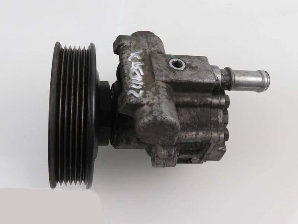 SERVO PUMPA ZA ŠKODA FELICIA OD 1994. DO 2001. GOD. | Polovni