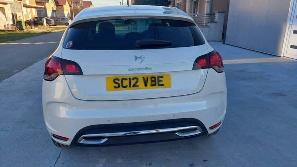 BRANIK ZA CITROEN DS4 | Originalni polovni delovi
