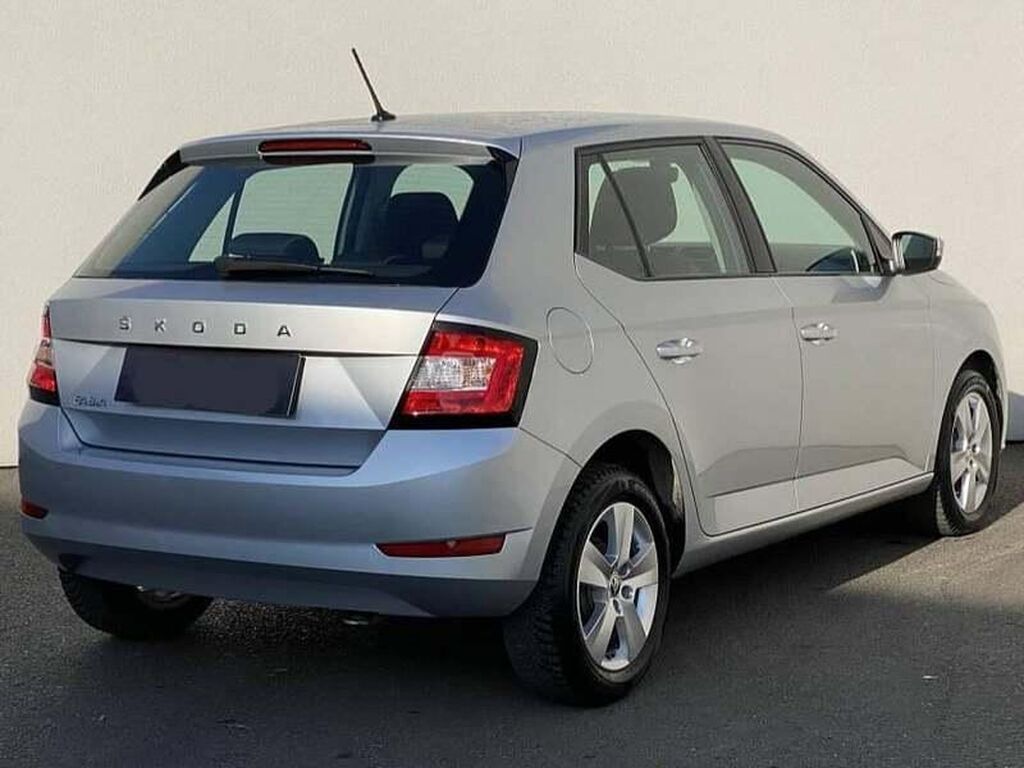 ŠKODA FABIA III - KOMPLETAN AUTO U DELOVIMA | Kompletan auto u