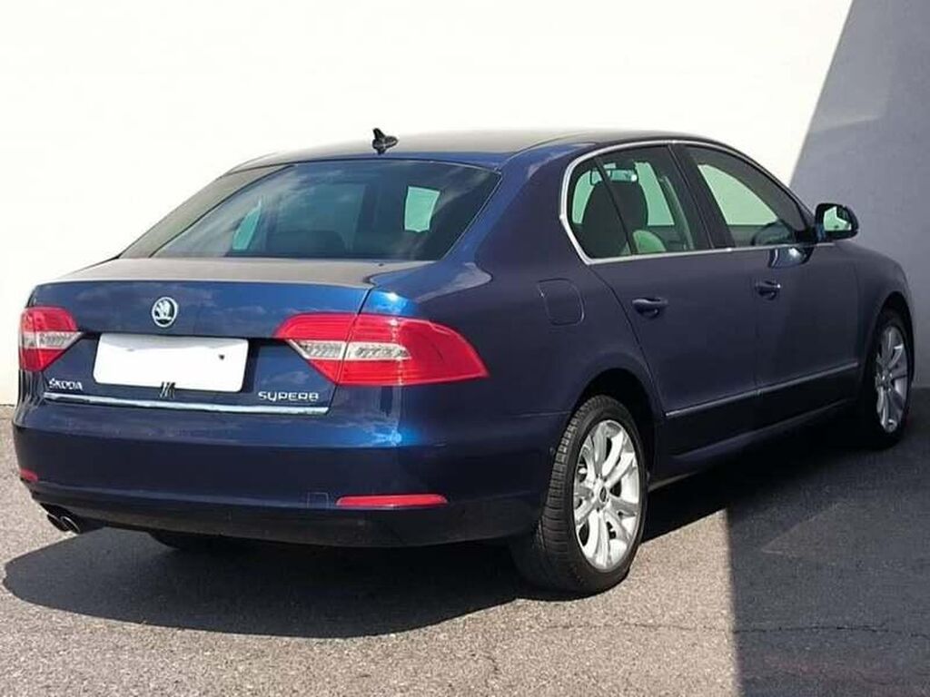 ŠKODA SUPERB II - KOMPLETAN AUTO U DELOVIMA | Kompletan auto u