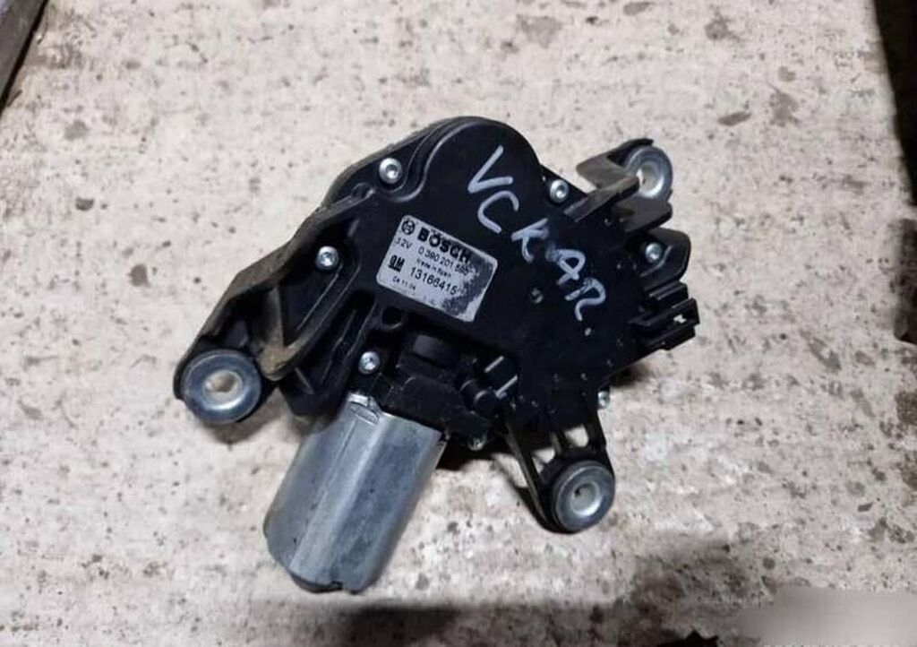 MOTOR ZADNJEG BRISACA KARAVAN ZA OPEL VECTRA C | Svi delovi za Opel