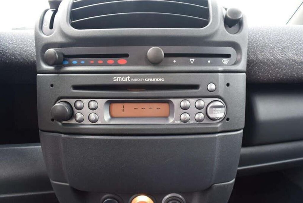 FABRIKA MUZIKA ZA SMART FORTWO | Fabricka muzika smart fortwo