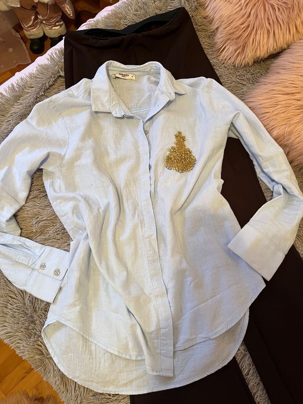 Komplet akcina kosulja i pantalone 1400 din