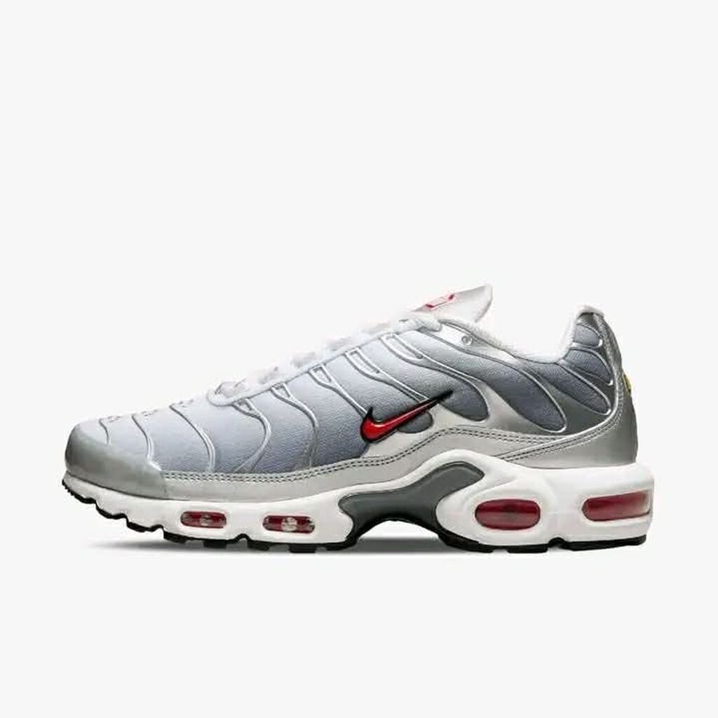 Nike Air Max Plus (Tn) patike – siva/metalik sa crvenim detaljima -