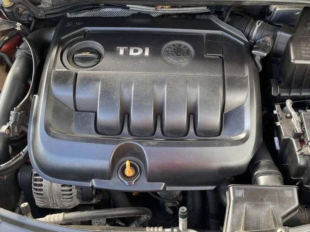 MOTOR 1.9TDI ZA ŠKODA ROOMSTER OD 2006. DO 2015. GOD. | Kompletan