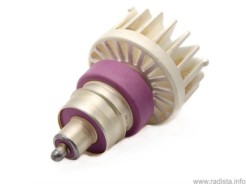 GI7B/BT/lampe Prodajem nove- super oferta
