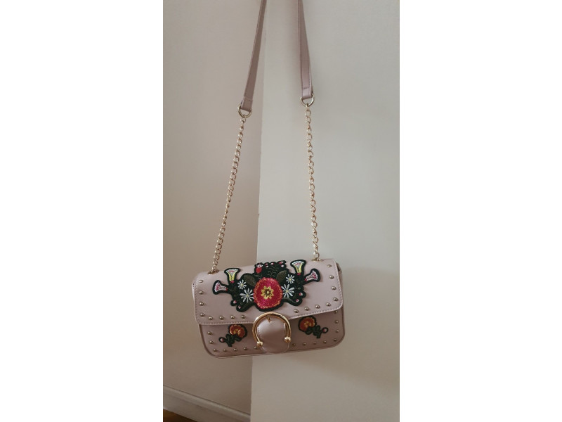 ** PRIMARK ** elegantna ženka torba original