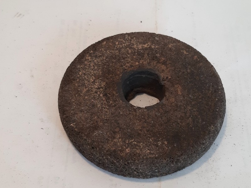 Brusni kamen, tocilo 95x20mm, rupa 24mm, grubo