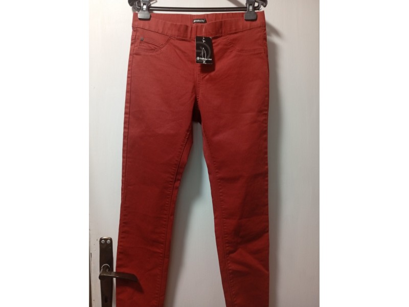 **NOVO**pantalone helanke vel 38