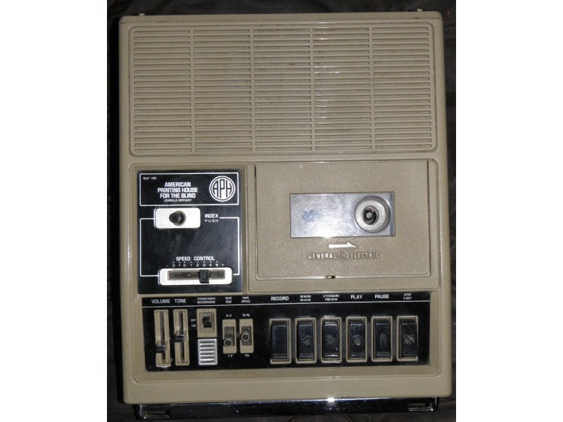 KASETOFON GENERAL ELECTRIC AMERICAN ... (JAPAN & USA) R