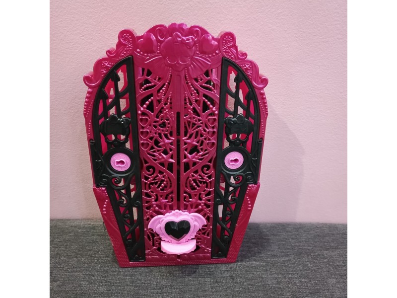 Monster High Skultimate Secrets Garden Misteries