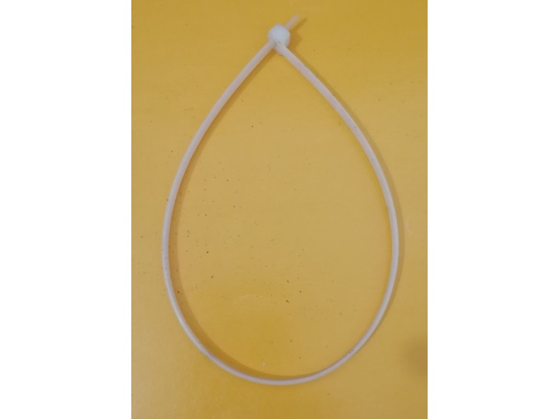 Velika bela vezica 460 mm x 8 mm (1 kom)