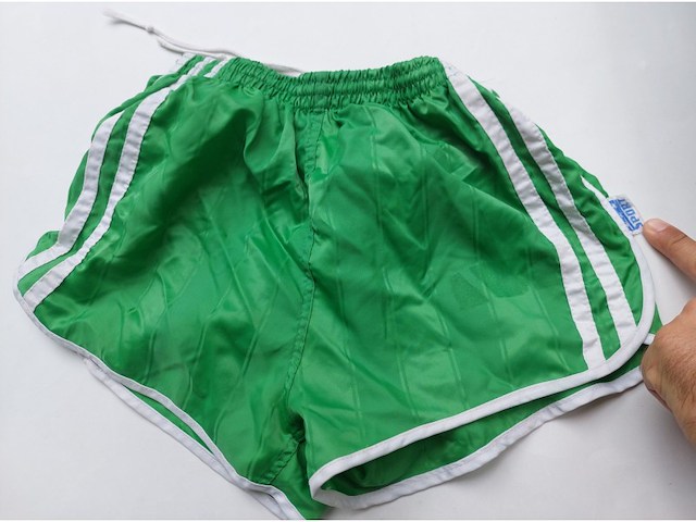 SPORT BEOGRAD RETRO ZELENI DECJI SORC RARE!!