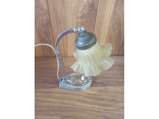 Art Deco stona lampa