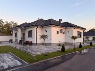 600m² 599.000€
Alibunar, Vladimirovac, Stevana Sindjelica