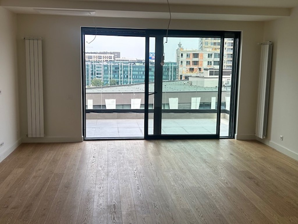 Izdaje se 4 0 stan u kompleksu Soul 64 120m2