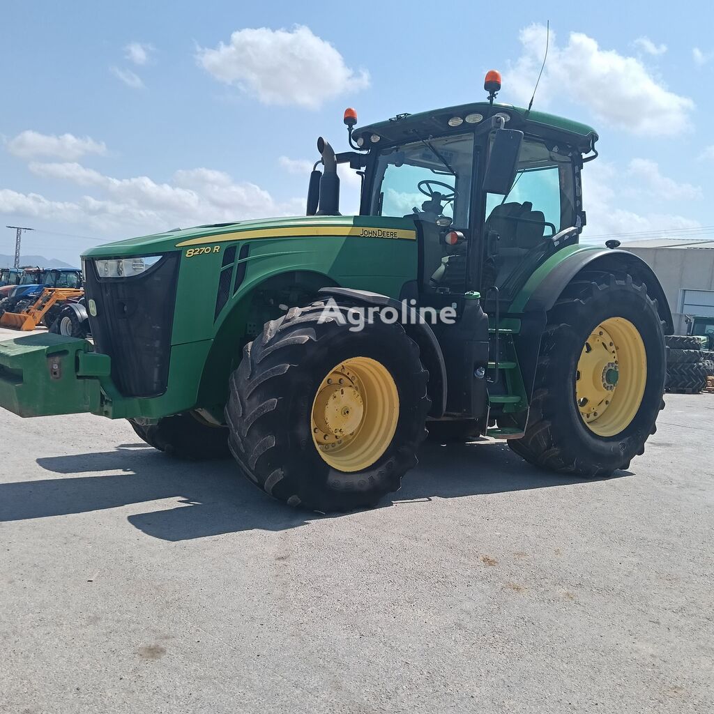 John Deere 8270R traktor točkaš