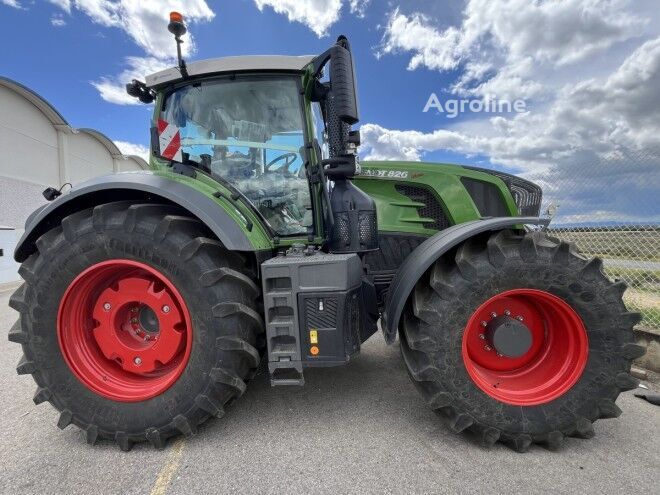 Novi Fendt 826 VARIO S4 PROFI PLUS traktor točkaš