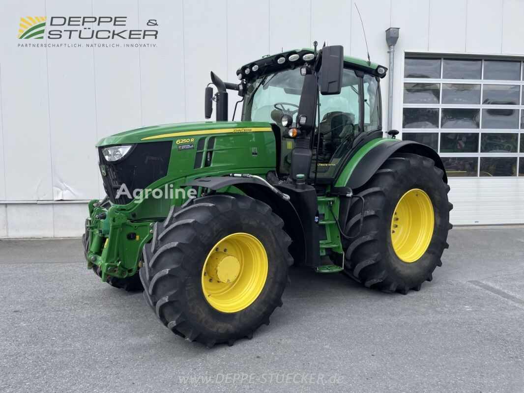 John Deere 6250R traktor točkaš